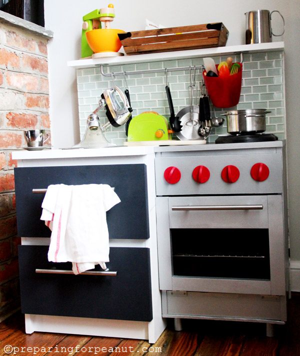 25 DIY Play Kitchen Ideas Tutorials Cool Gifts For Your Kids 2022 25 DIY Play Kitchen Ideas Tutorials Cool Gifts For Your Kids 2022